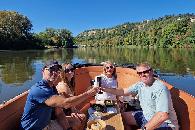 Prague Private Boat Tour - 2 Hours - Ideal for Families and Groups