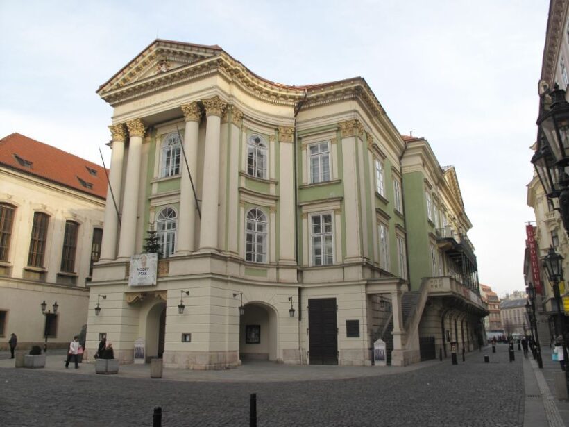 Prague: Private City Tour by Minivan - An Insider’s Look at What to Expect