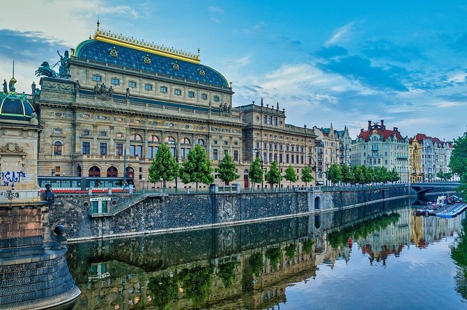 Prague Private Day Tour From Vienna ( Local Guide ) - Booking and Pricing