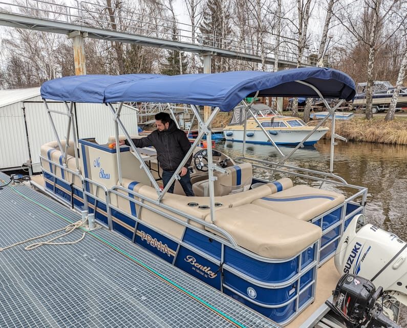 Prague: Private Pontoon Sightseeing Cruise with Prosecco - What’s Included and What’s Not