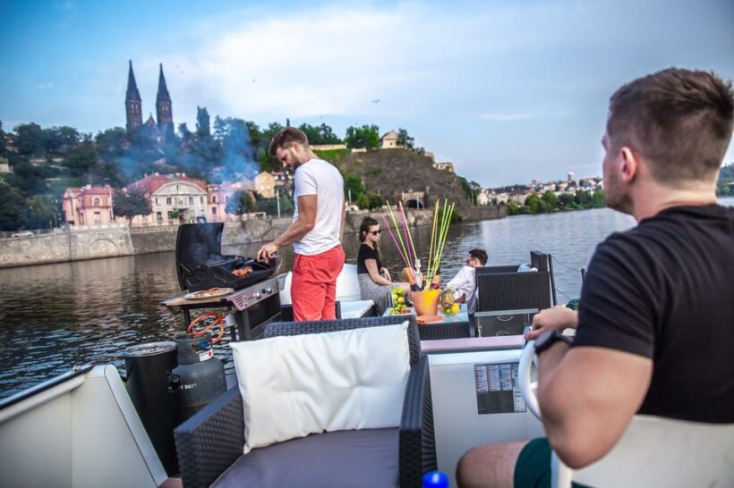 Prague: Private River Cruise with Unlimited Beer or Prosecco - Frequently Asked Questions