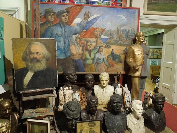 Prague Private Tour and Museum of Communism with transfer - Introduction