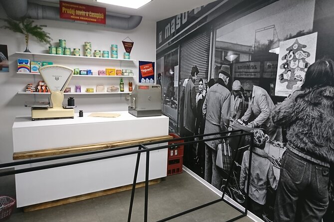 Prague Private Tour and Museum of Communism with transfer - Who Would Love This Tour?