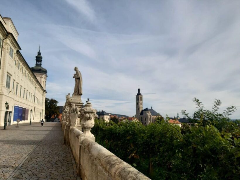 Prague: Private tour to Kutna Hora and Bone church - The Practical Side: Transportation, Cost, and Comfort