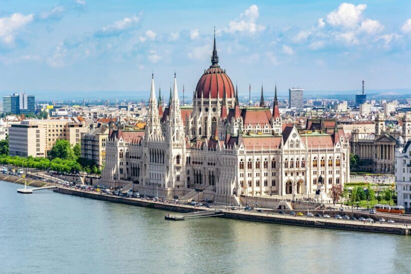 Prague: Private Transfers to European Cities with Comfort - A Practical and Comfortable Way to Travel from Prague to European Cities