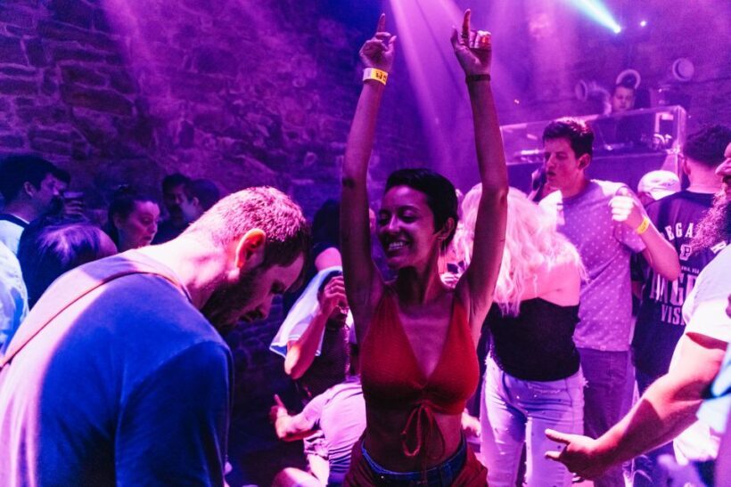Prague: Pub Crawl with Unlimited Drinks and Cocktails - The Value of the Experience