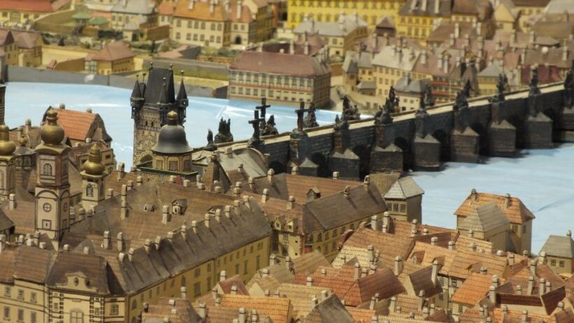 Prague: Railway Kingdom Giant Model Railway Museum - Authenticity and Value