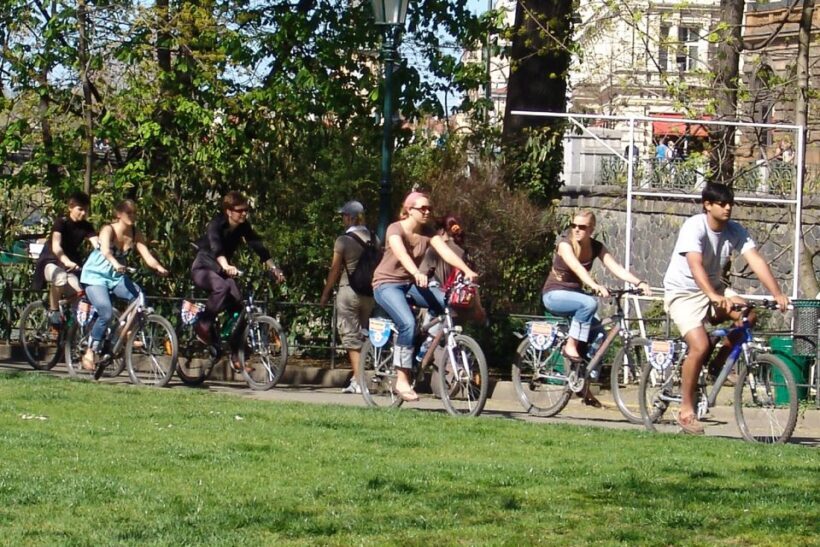 Prague: River & Park Bike Tour to Troja Chateau - Key Points