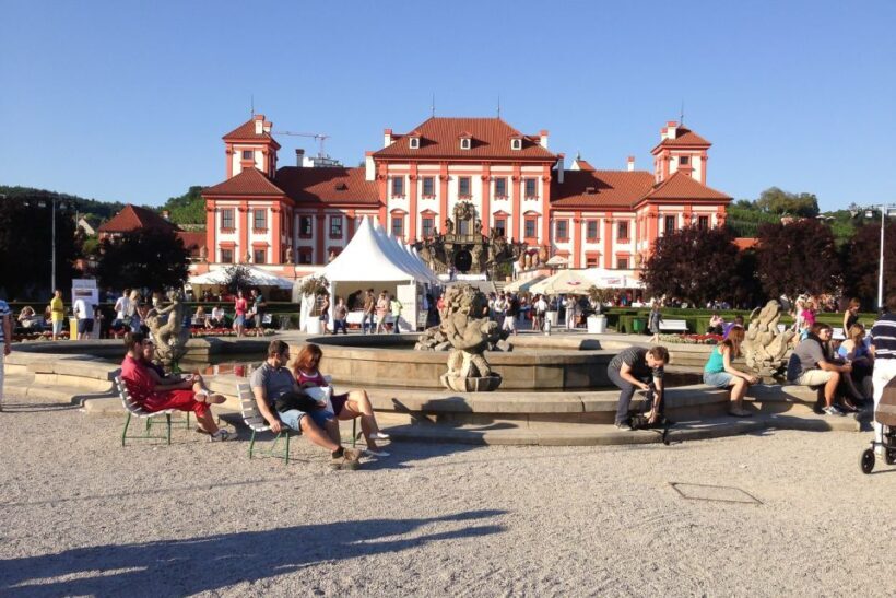 Prague: River & Park Bike Tour to Troja Chateau - A Scenic Journey into Prague’s Outdoors