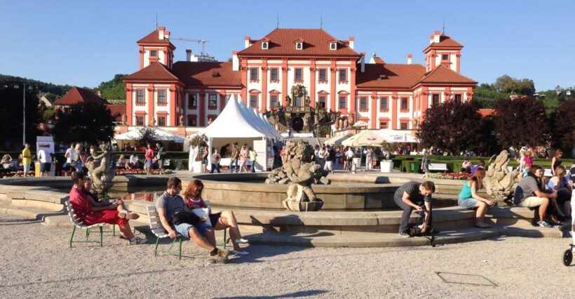 Prague: River & Park Bike Tour to Troja Chateau - FAQ
