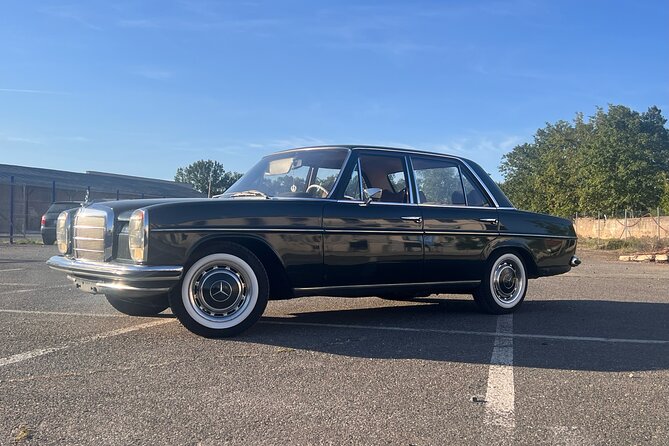 Prague Sightseeing Express Tour in Classic Car - FAQ