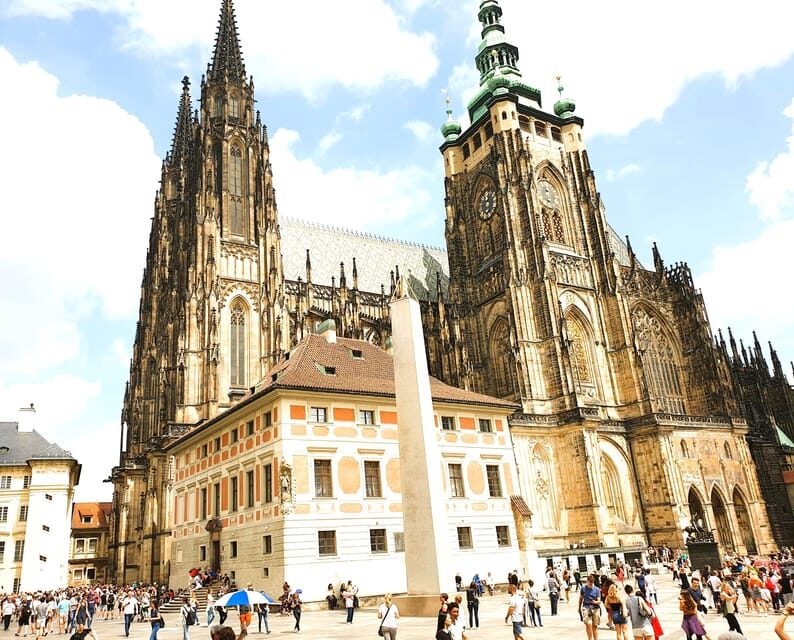 Prague: Skip-the-line Castle Ticket and Optional Audio Guide - Key Points