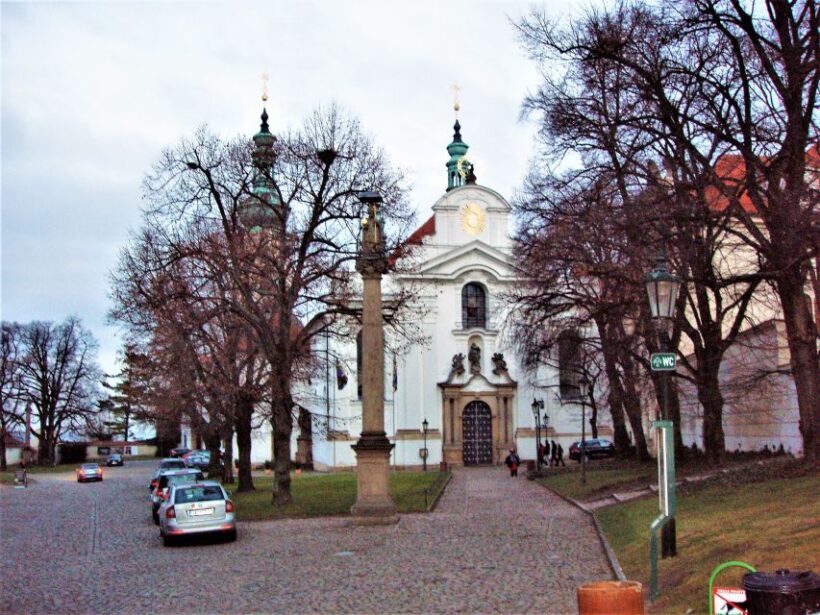 Prague: Tailored Sightseeing Tour in French - Final Thoughts