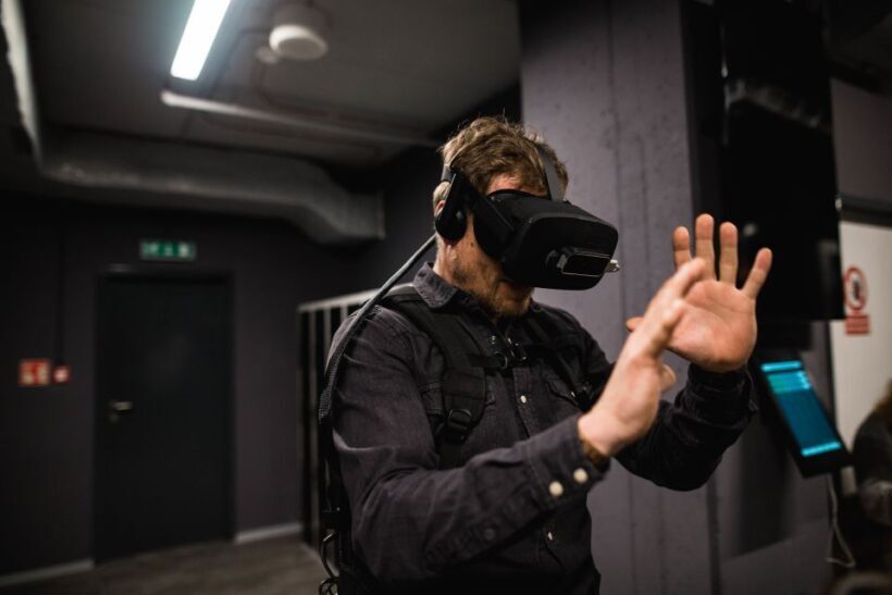 Prague: Virtual-Reality Time-Travel Experience to 1593 - Key Points
