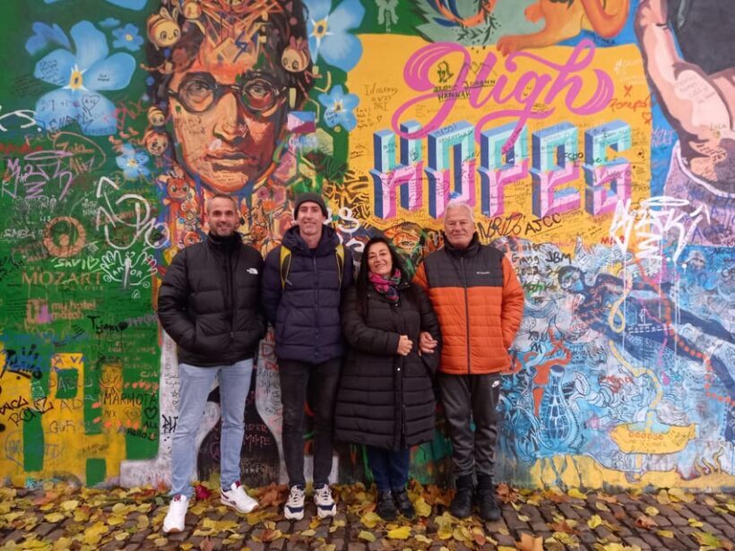 Prague : Visite insolite avec un guide journaliste français - Exploring the Itinerary: What Makes Each Stop Special?