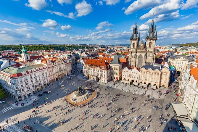 Prague Walking Tour 2,5h (Old Town, Jewish Quarter and Charles Bridge) - Exploring Wenceslas Square and Old Town Square