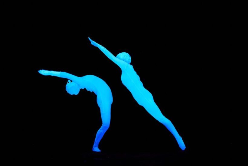 Prague: WOW Show Black Light Theater - The Sum Up: Who Will Love the WOW Show?
