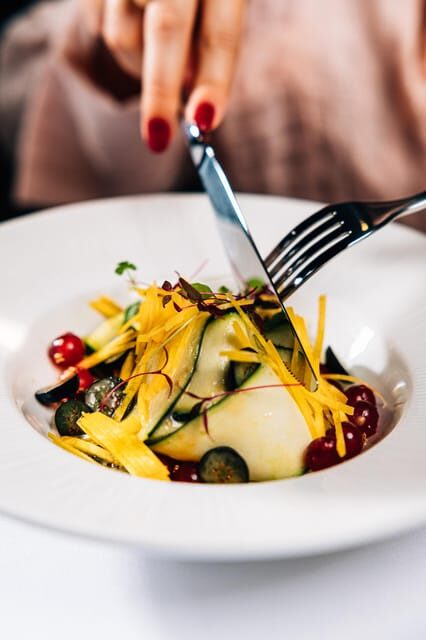 Prague:Breathtaking Cabaret Show with 4-Course Dinner Option - Why This Experience Offers Good Value
