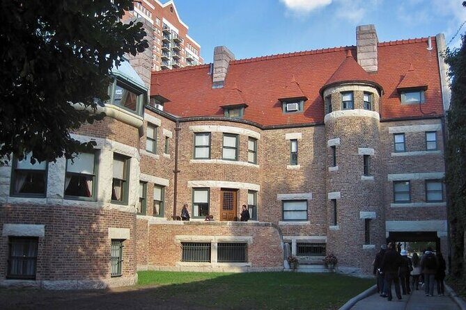 Prairie Avenue Haunted History Tour and Ghost Hunt - An Overview of the Prairie Avenue Haunted History Tour