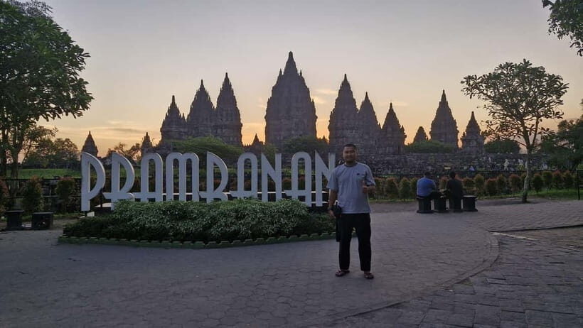 Prambanan, Borobudur Climb Up, & Mendut (Ticket Included) - The Sum Up: Who Will Appreciate This Tour?