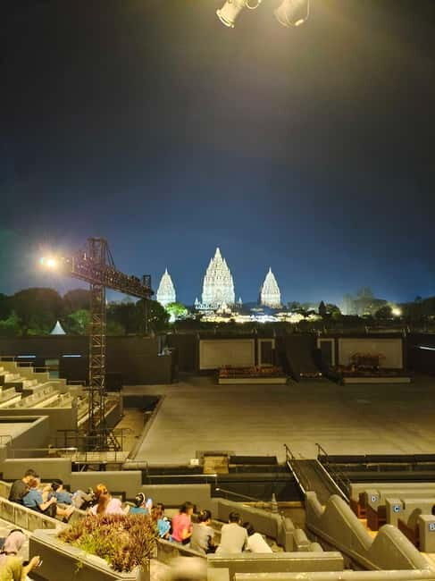 Prambanan temple with sunset & Ramayana Ballet - Practical Details and Tips
