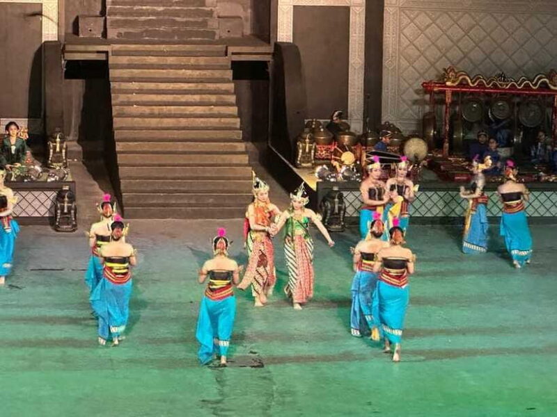 Prambanan : Watching Ramayana Ballet Performance With Dinner - FAQ