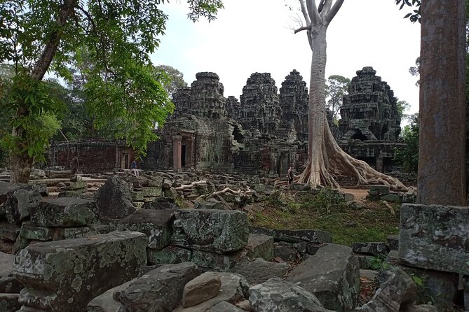 Preah Khan, Neak Pean and Pre-Rup Private Tour - FAQ
