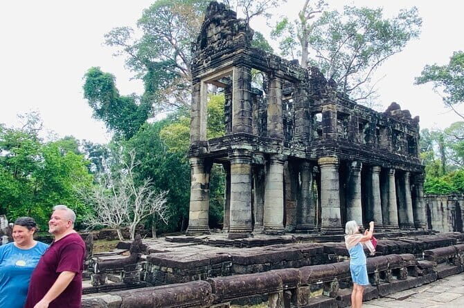 Preah Khan, Neak Pean and Pre Rup Temple Tour - What to Expect from the Tour