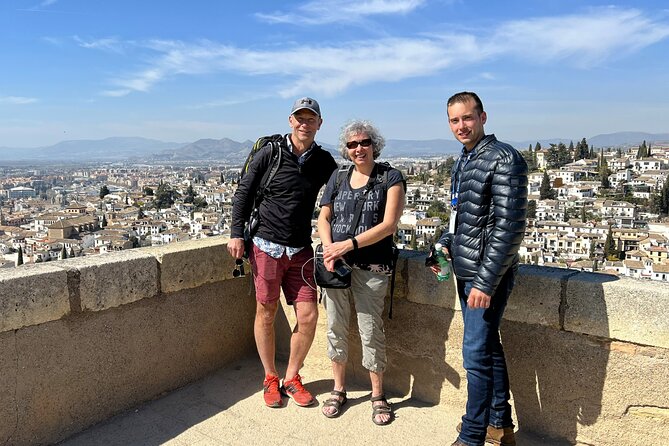 PREMIUM 2 Hour Alhambra and Generalife Tour + tickets - What Travelers Are Saying