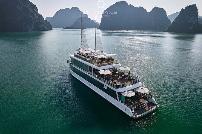 PREMIUM Day Cruise in Halong Bay: Buffet Lunch and Sunset Party - The Sum Up