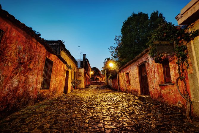 Premium Day Tour to Colonia Del Sacramento - Key Points