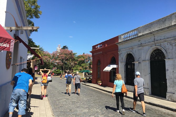 Premium Day Trip to Colonia Del Sacramento - Transportation and Accessibility