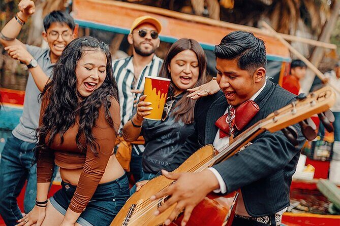 PREMIUM Frida Kahlo Museum and Xochimilco (Small Groups) - Exploring Coyoacán’s Artsy Charm