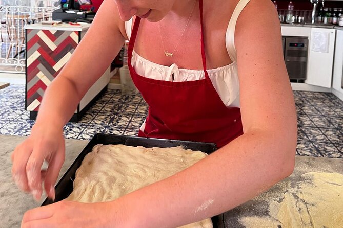 Premium Pizza Making Class at a Pizzeria in Como - How to Reserve Your Spot