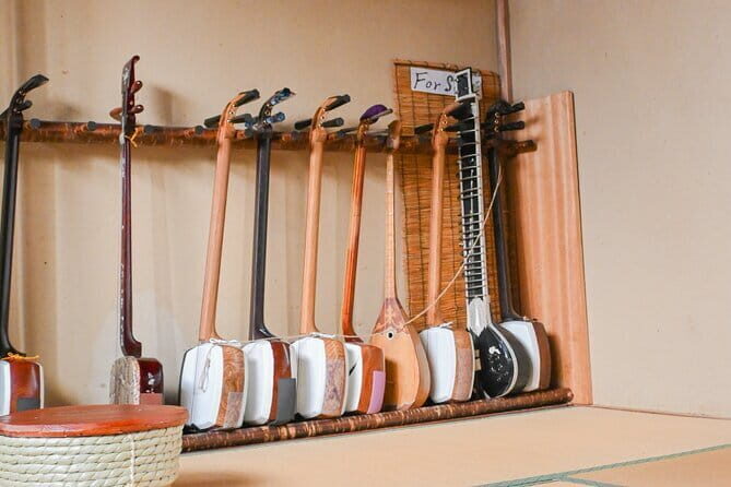 Premium Shamisen Experience with Mini Shamisen Gift & Live Show - A Deep Dive into the Experience