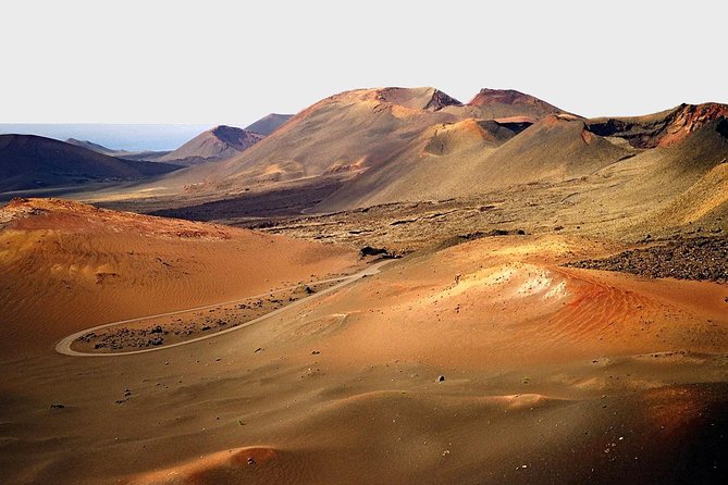 Premium Tour Timanfaya National Park Review - Discovering Cueva De Los Verdes