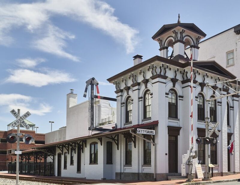 President Lincoln Visits Gettysburg: Evening Walking Tour - Who Will Enjoy This Tour?