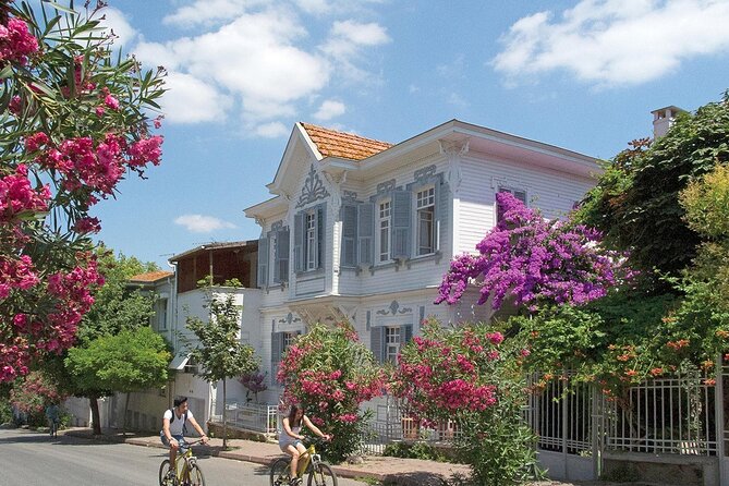 Princess Island Tour Full Day with Lunch - Transportation, Timing, and Group Size