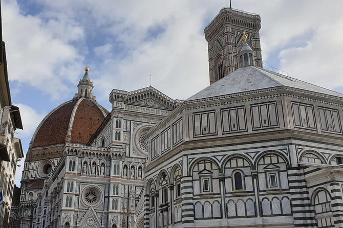 Priority entrance: Florence Cathedral and close-up view of the Frescos - The Sum Up