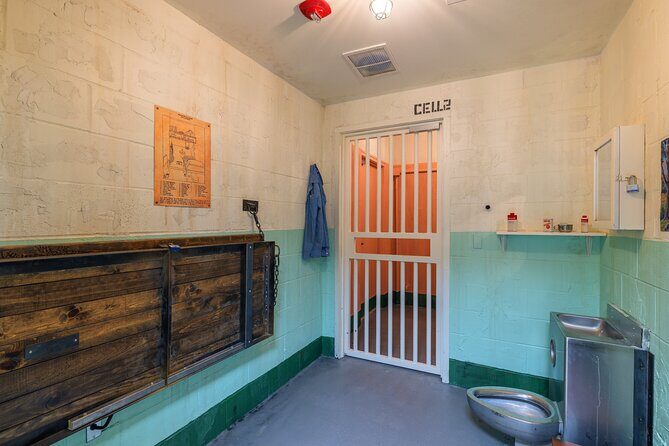 Prison Break Alcatraz Escape Room in Fisherman's Wharf - The Experience: What You Can Expect