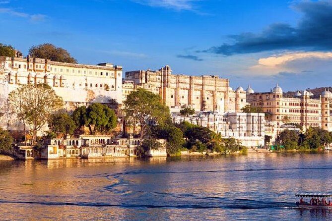 Private 02- Day Udaipur Tour Return Flight From New Delhi - The Itinerary in Detail