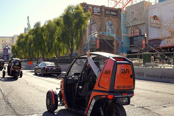 Private 1.5 Hour Sphere Las Vegas Guided Tour in an EVR car - Practical Tips for Travelers