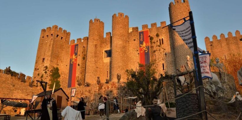 Private 1-Day Tour to Fátima Batalha Nazaré and Óbidos - Who Is This Tour Best For?