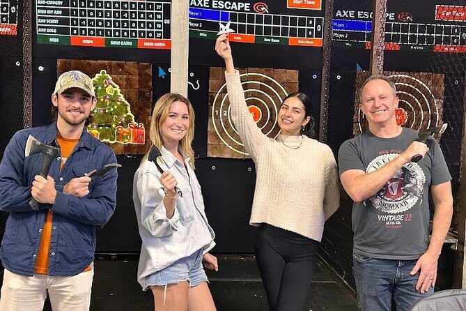 Private 1 Hour Axe Throwing Experience in Texas - What to Expect from Your Axe Throwing Experience
