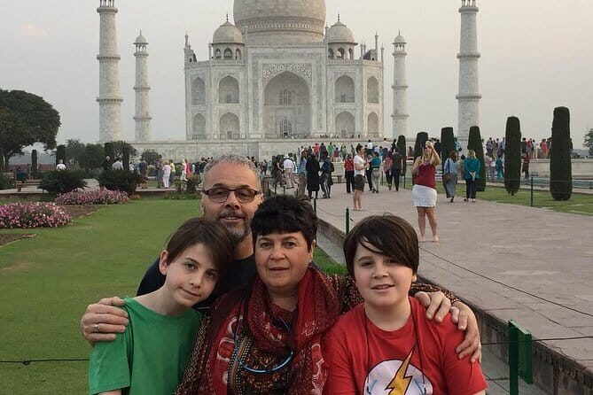 Private 11- Hour Day Tour Agra Sunrise And Sunset Of Tajmahal - FAQs