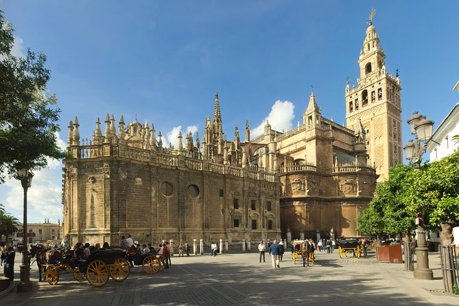 Private 12-Hour Tour to Sevilla from Malaga with Hotel pick up - Who Is This Tour Best For?