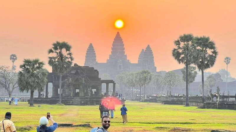 Private 2 Day Angkor Wat Sunrise & Discover all Major Temple - What Makes This Tour Stand Out?