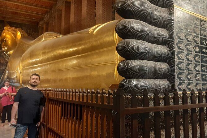 Private 2-Day Bangkok City Tour and Hua Hin Day Tour from Bangkok - Exploring the Bangkok Day: Temples, Palaces, and Markets
