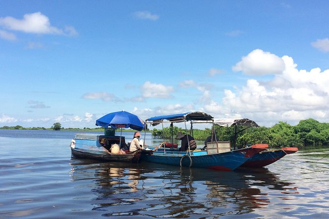 Private 2 Days Angkor Wat Sunrise, Floating Village & Beng Mealea - Day Two: Floating Village and Jungle Temple