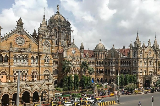 Private 2 Days Mumbai Gems Tours(Sightseeing_Slum_Elephanta Cave & Dabbawala) - The Sum Up